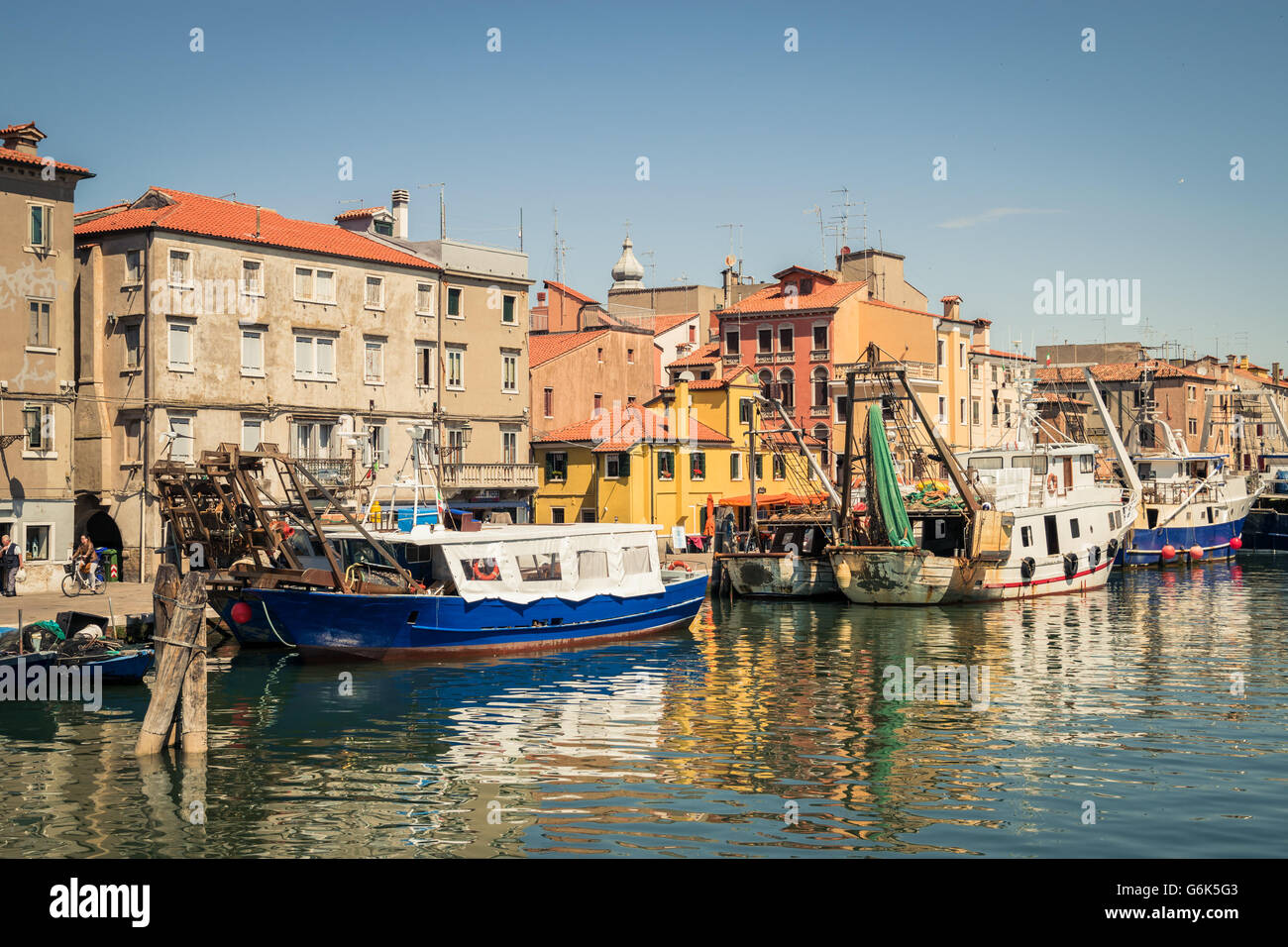 Italian fishing trawler hi-res stock photography and images - Alamy