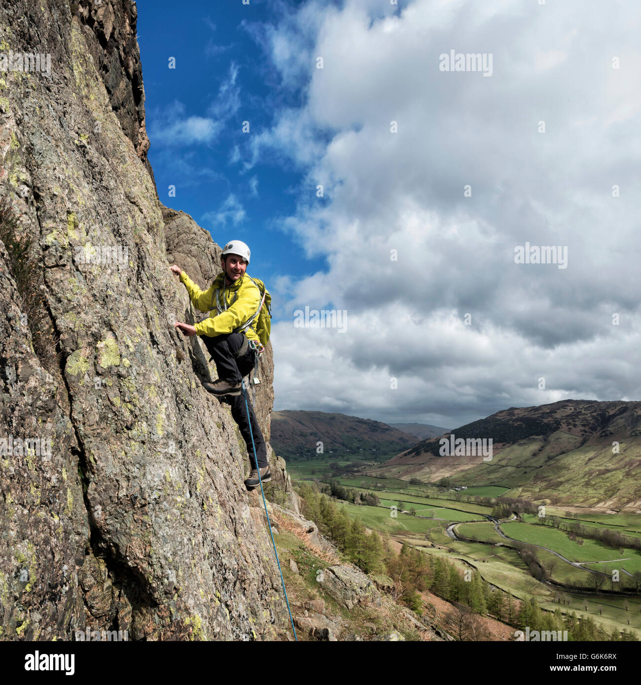 England, Cumbria, Lake District, Langdale, Raven Crag, Middlefell ...