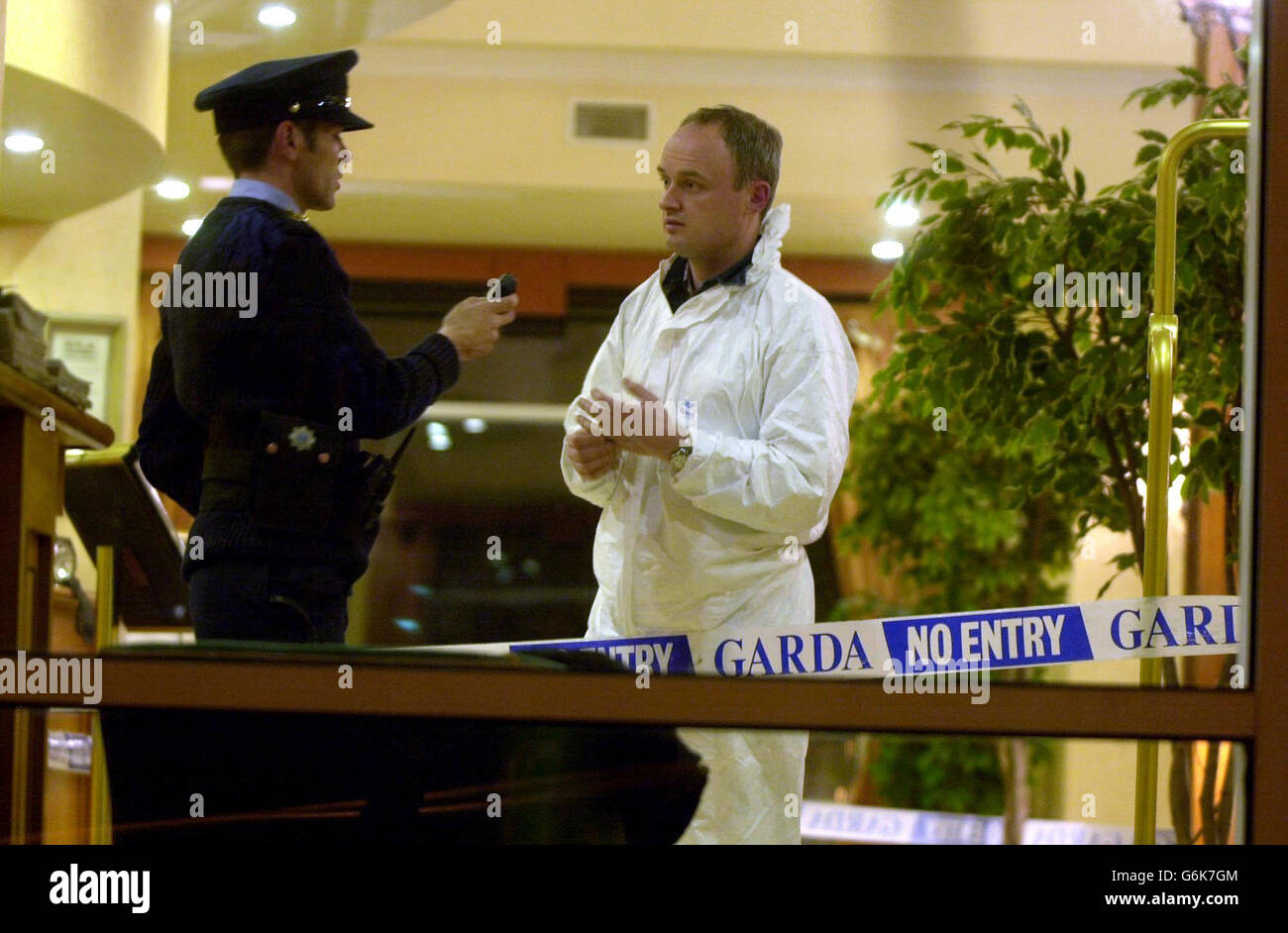Armed raid Irish football team hotel Stock Photo - Alamy