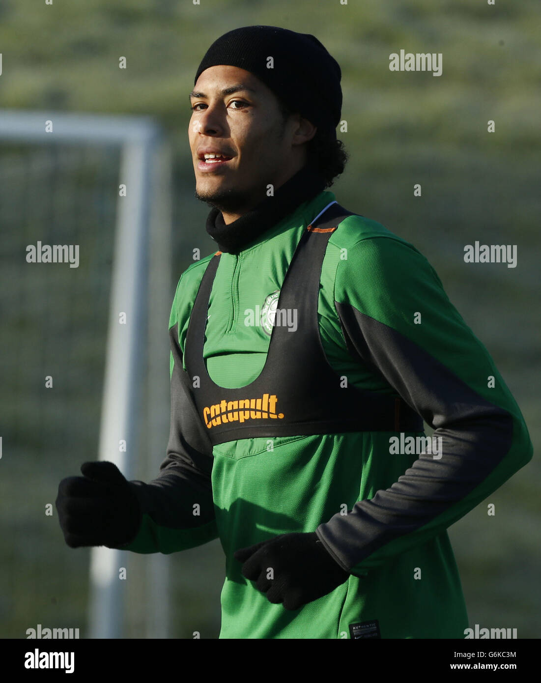 Virgil van dijk celtic uefa hi-res stock photography and images - Alamy