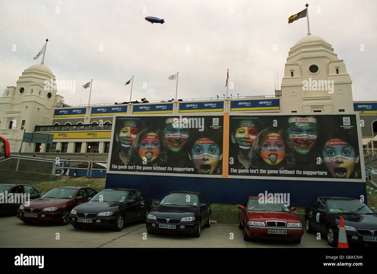 Soccer euro 96 final czech republic v germany wembley hi-res stock ...