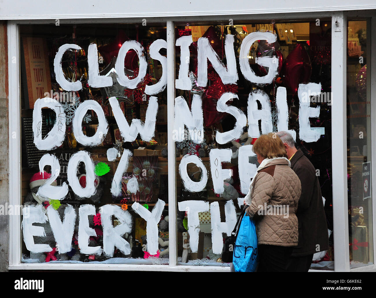 Down sign hi-res stock photography and images - Alamy
