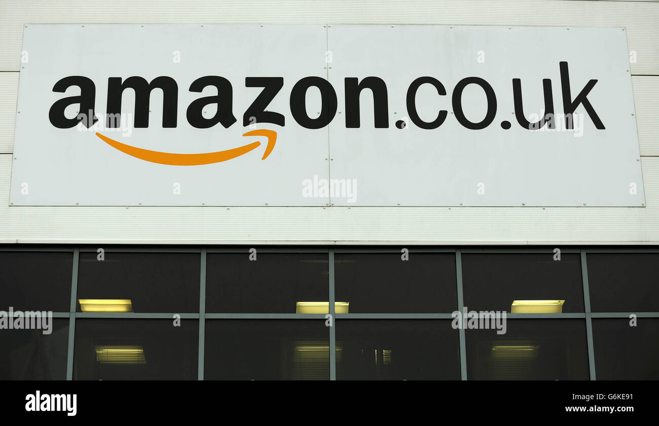 Amazon fulfilment centre - Peterborough Stock Photo - Alamy
