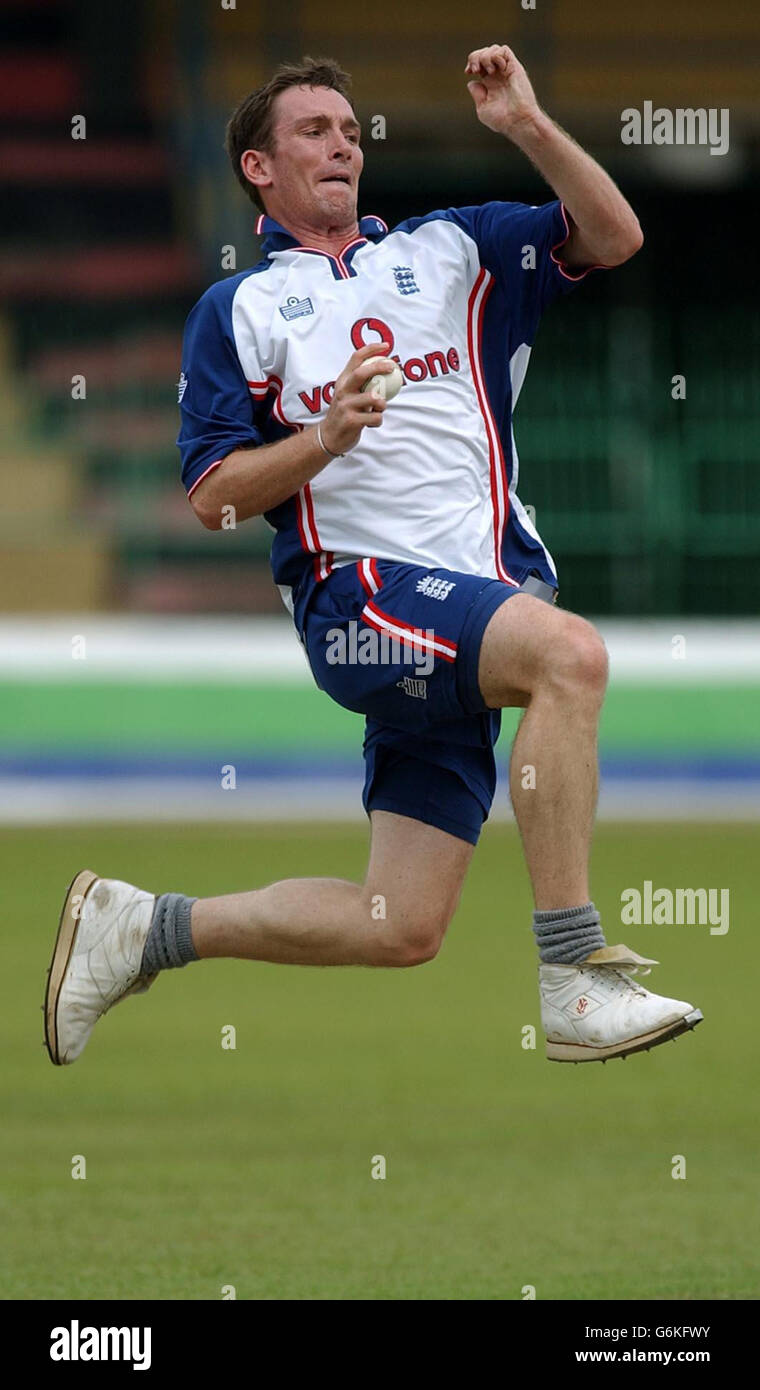 England bowler james kirtley during training hi-res stock photography ...