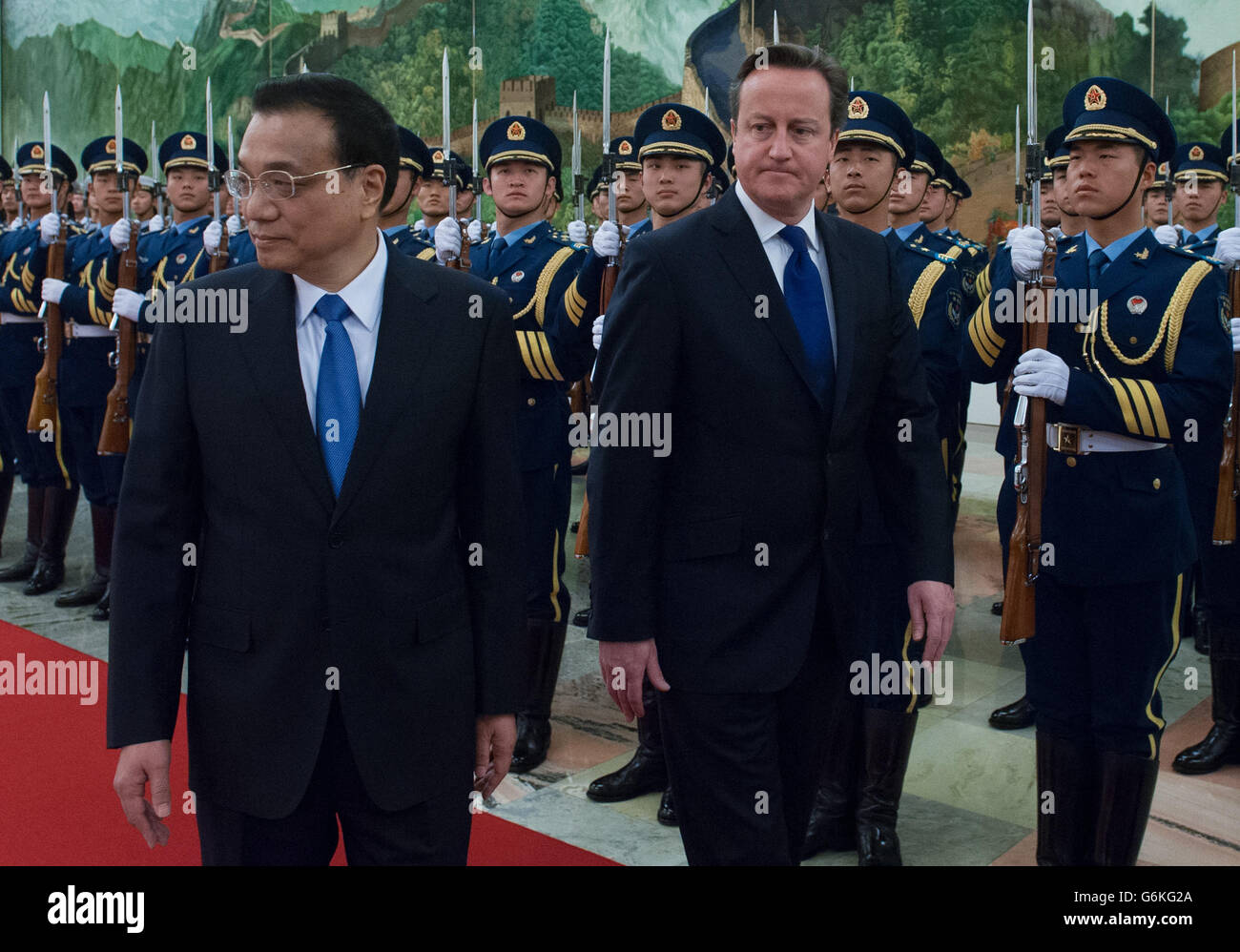 Prime Minister David Cameron is officially welcomed to Beijing by ...