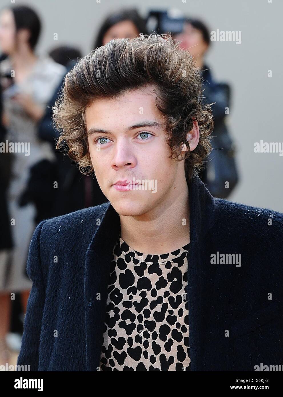 Harry Styles arriving for the Burberry Prorsum Womenswear show at ...