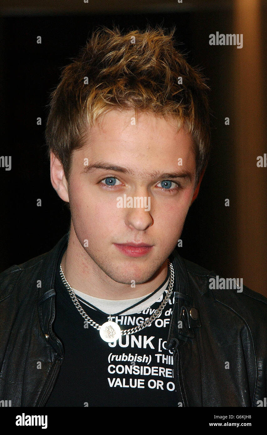 Real world mtv hi-res stock photography and images - Alamy