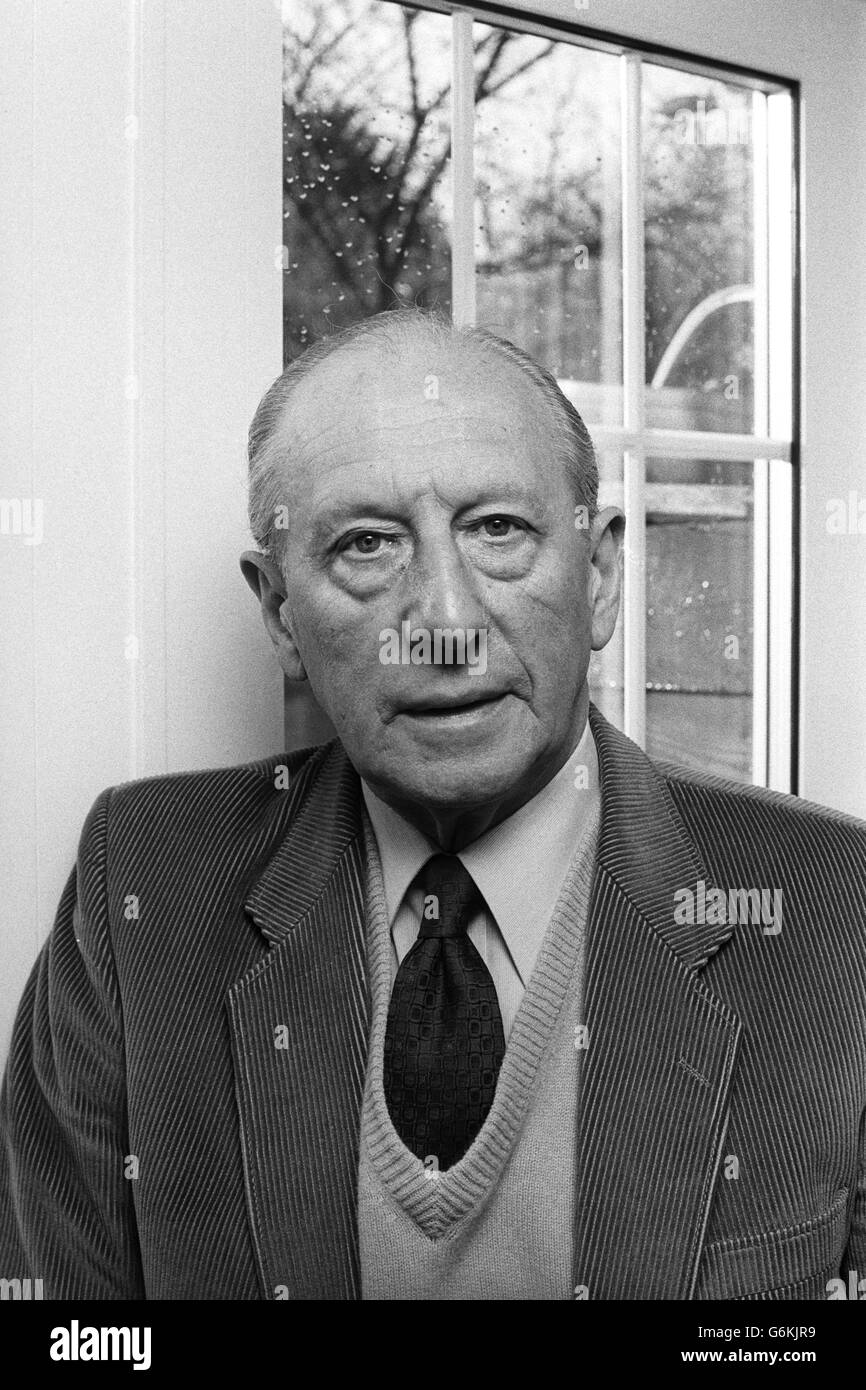 Pincher Black and White Stock Photos & Images - Alamy