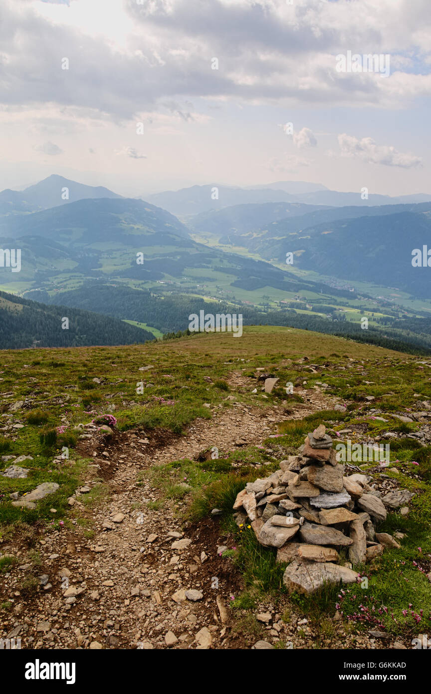 Landmarks mountain hi-res stock photography and images - Alamy