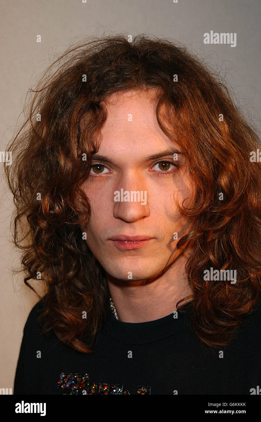 Dan Hawkins from The Darkness during their guest appearance on MTV's ...
