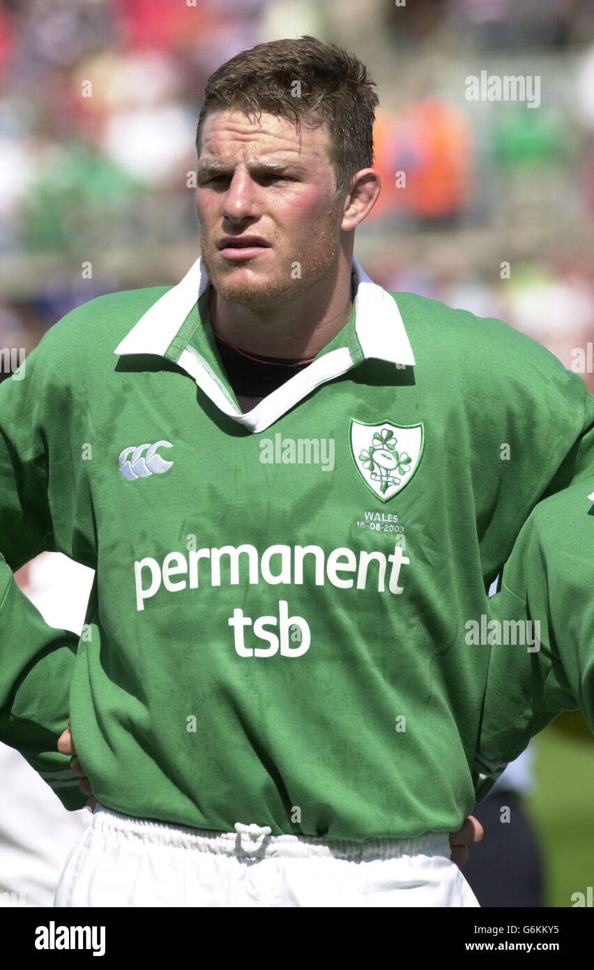 Malcolm O'Kelly Ireland rugby. Malcolm O'Kelly of Ireland before the ...