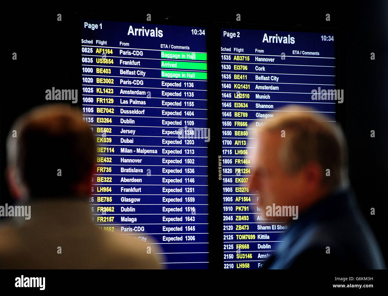 Caused delays airports across uk hi-res stock photography and images ...