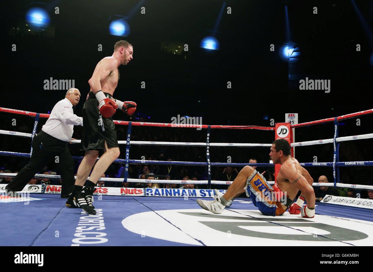 Boxing - Liverpool Echo Arena Stock Photo - Alamy