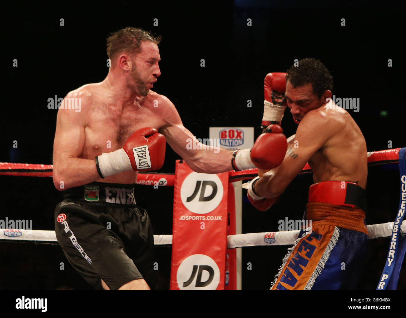 Boxing - Liverpool Echo Arena Stock Photo - Alamy