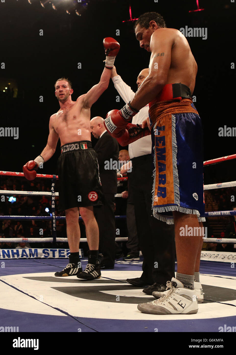 Boxing - Liverpool Echo Arena Stock Photo - Alamy