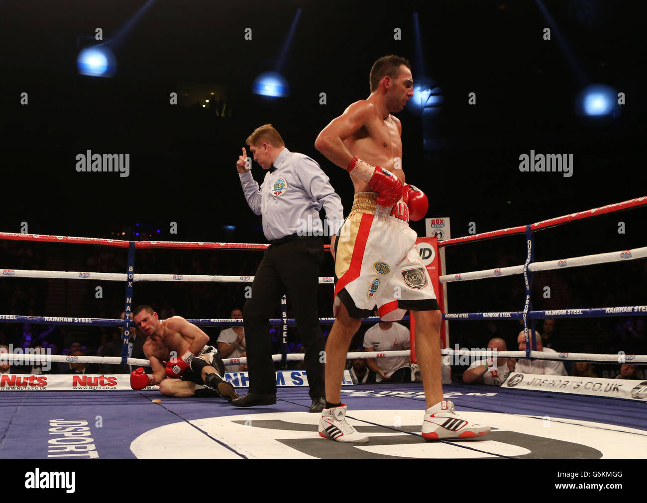 Boxing - Liverpool Echo Arena Stock Photo - Alamy