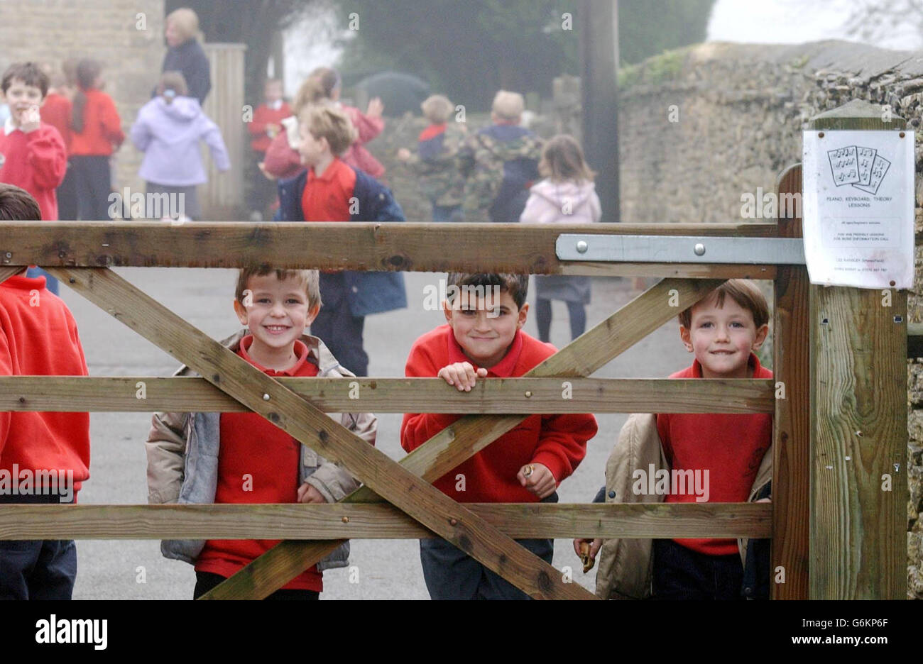 Pupils from Combe Church of England Primary School, in Combe, near ...