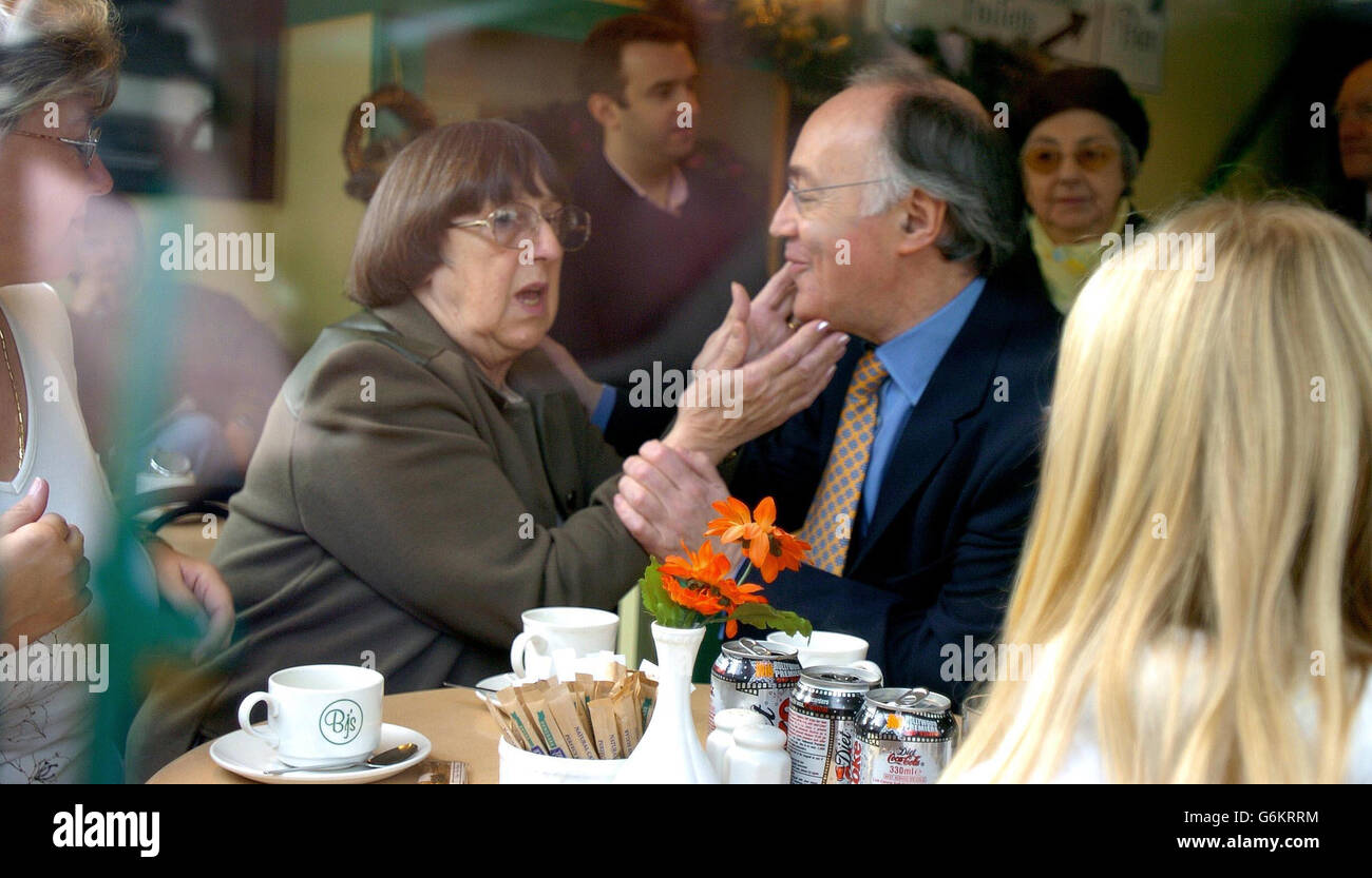 Llanelli town centre hi-res stock photography and images - Alamy