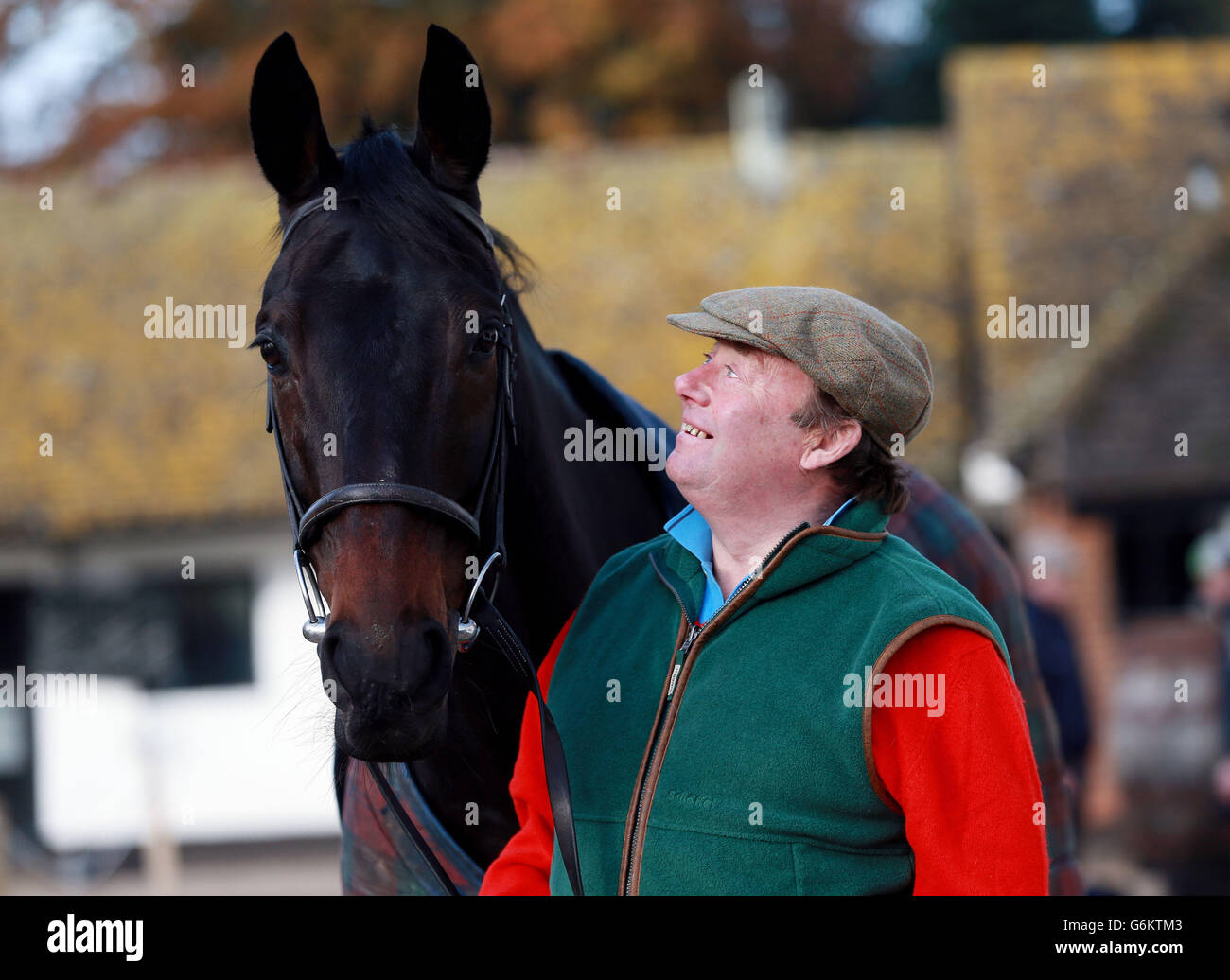 Nicky henderson sprinter sacre hi-res stock photography and images - Alamy
