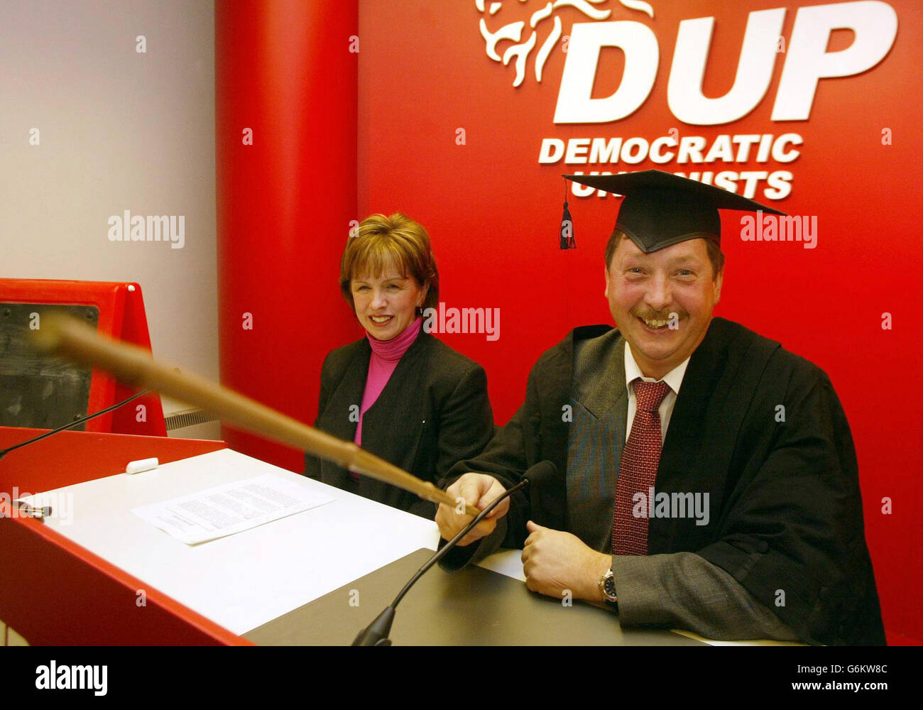 Sammy Wilson election press conference Stock Photo - Alamy