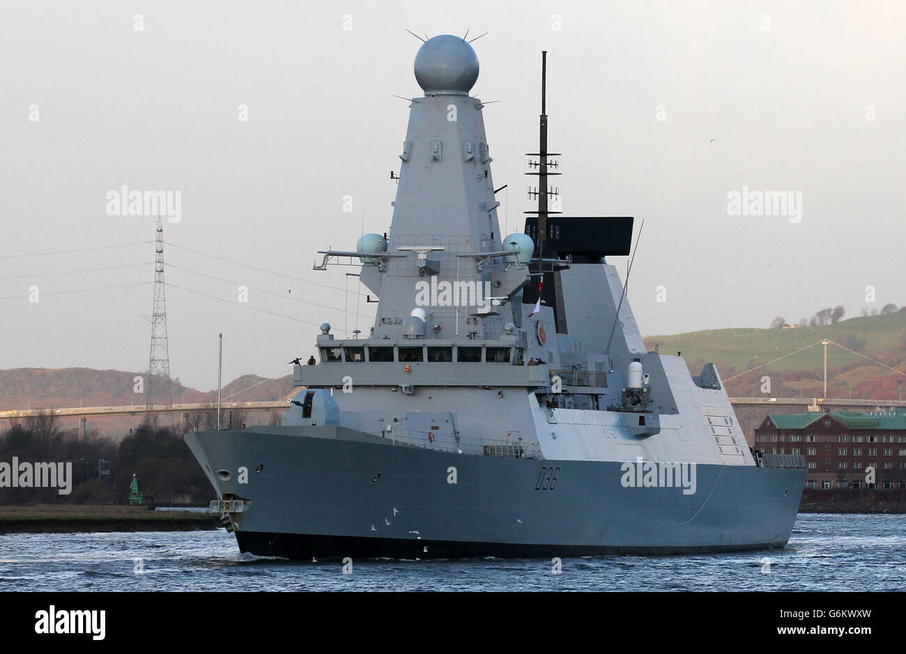 HMS Defender returns to Glasgow Stock Photo - Alamy
