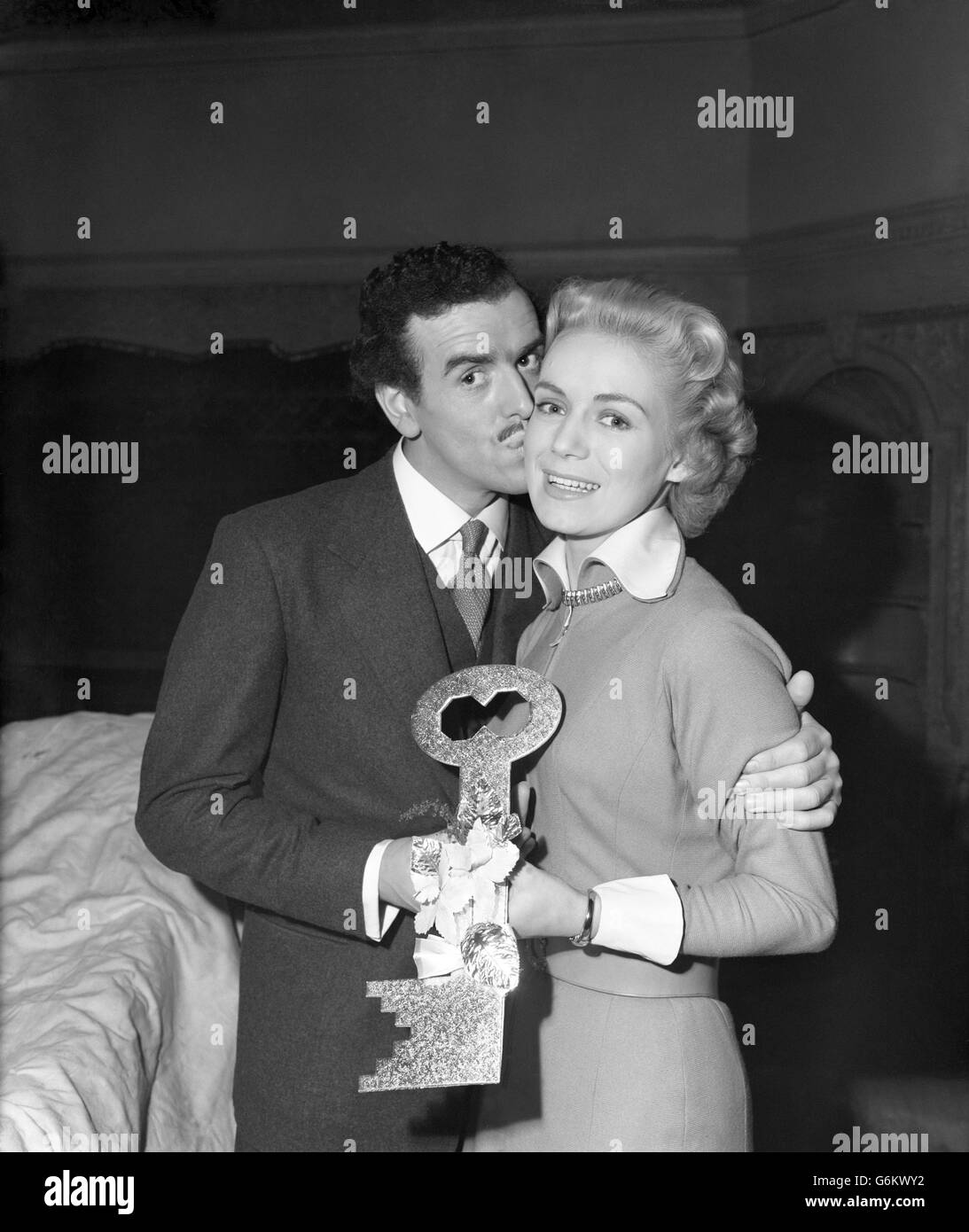 George Cole Actor High Resolution Stock Photography and Images - Alamy