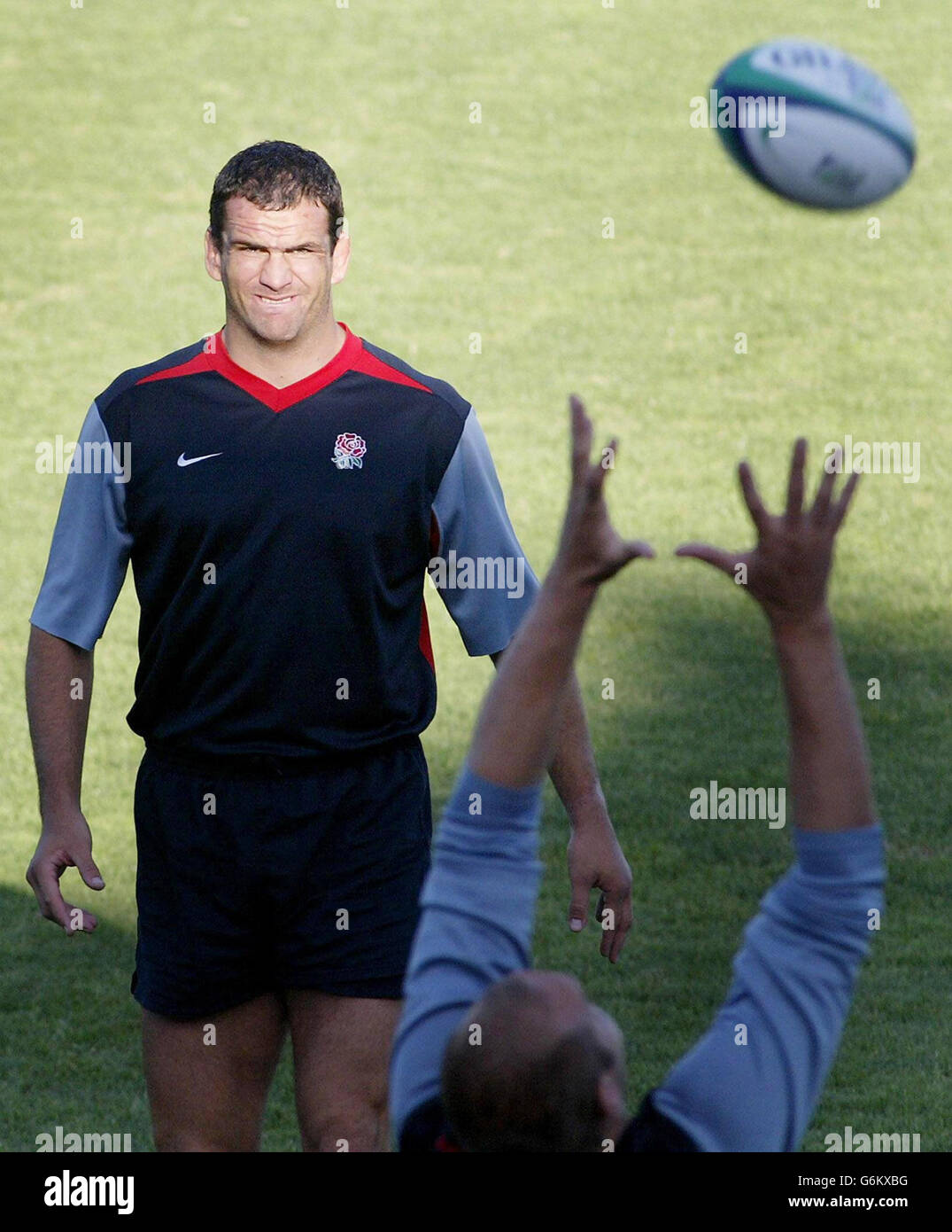 Martin johnson 2003 hi-res stock photography and images - Alamy