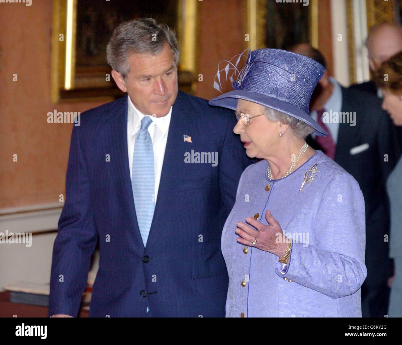 Queen Elizabeth II with US President George Bush during a tour of the ...