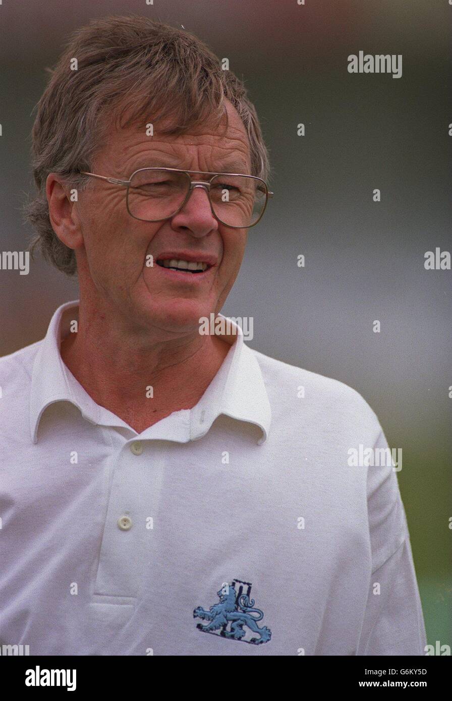 England Cricket. Peter Lever, England bowling coach Stock Photo - Alamy