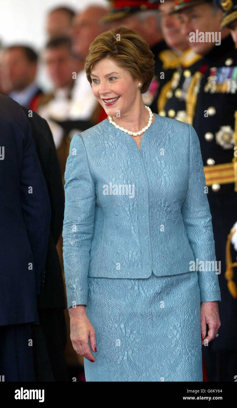 Laura bush american president hi-res stock photography and images - Alamy