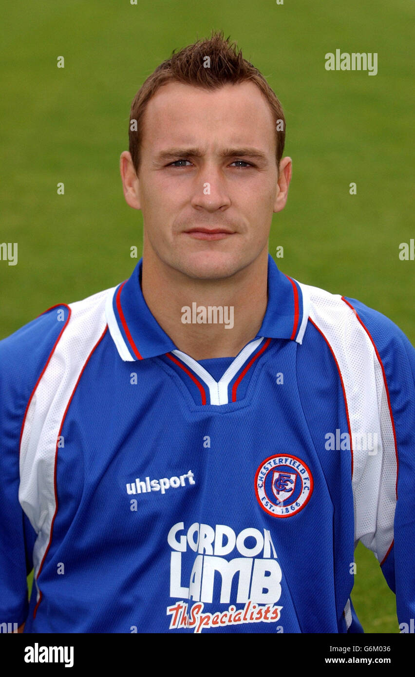 Chesterfield football Club. Chesterfield's Steve Payne at Saltergate ...