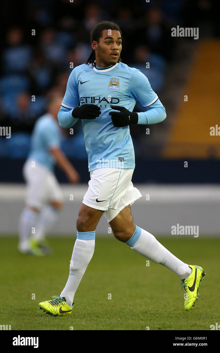 Jason denayer manchester city hi-res stock photography and images - Alamy