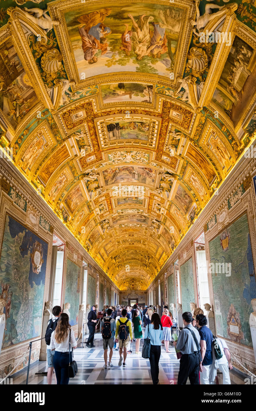 Ornate roof in the Maps Room at Vatican Museum in Rome, Italy Stock ...