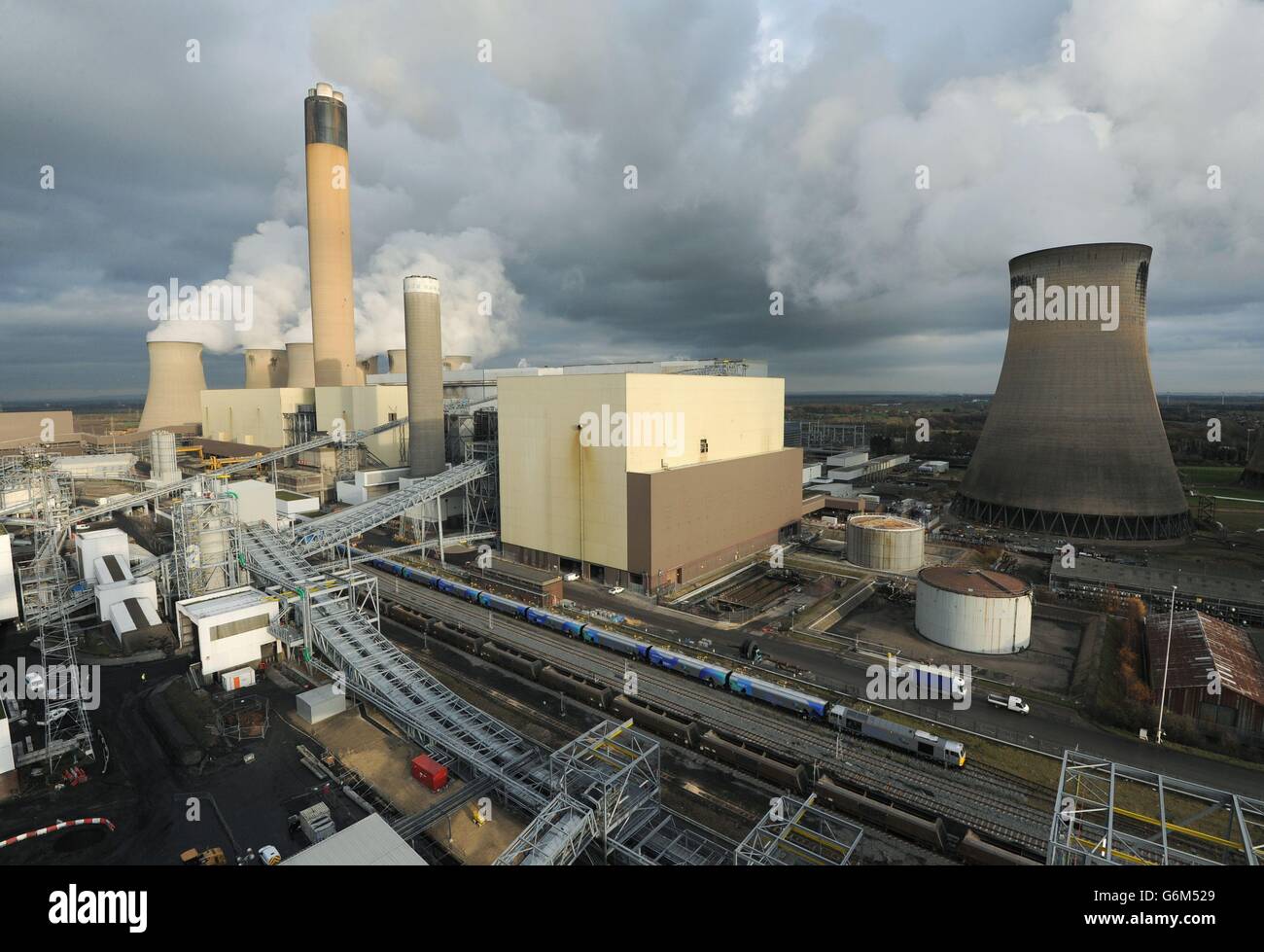 Drax power station near selby hi-res stock photography and images - Alamy
