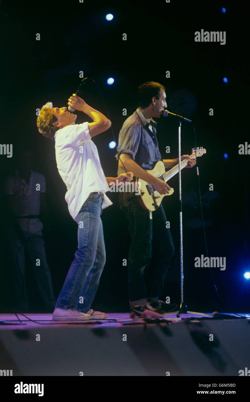 Live aid concert wembley stadium hi-res stock photography and images ...