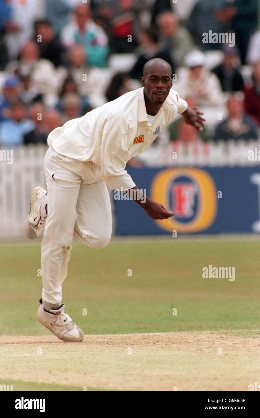 Chris lewis india hi-res stock photography and images - Alamy