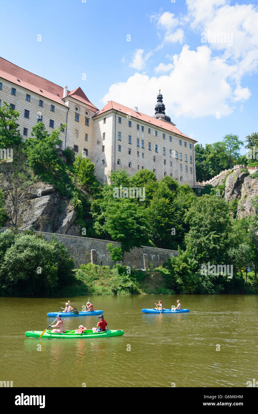 Bechyne Castle (Bechin), river Luznici (Lainsitz), paddler, canoe ...