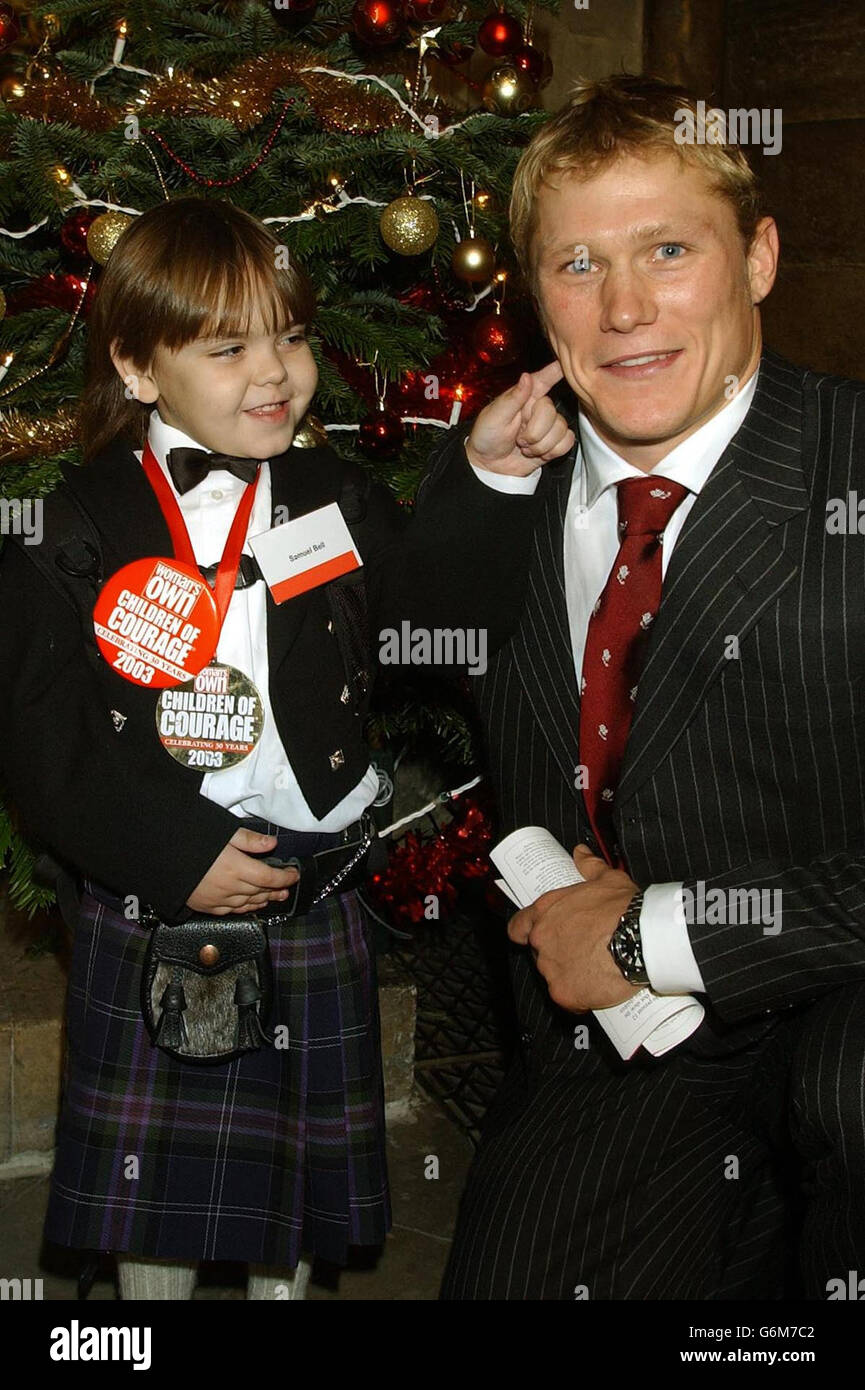 England's Rugby World Cup winner, Josh Lewsey, with five-year-old ...