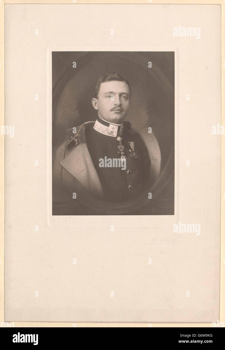 Karl habsburg kaiser hi-res stock photography and images - Alamy