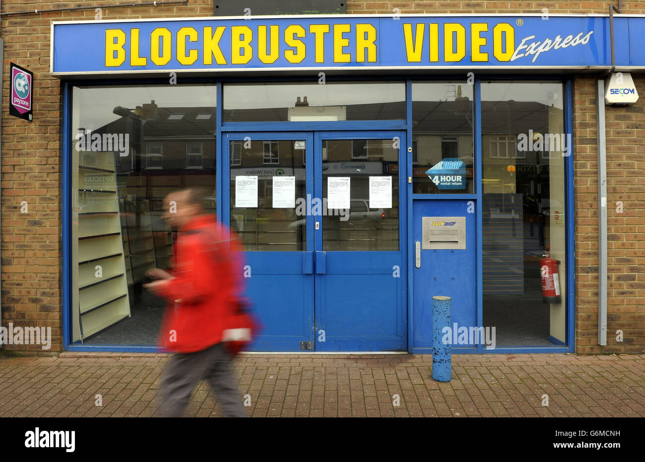 Blockbuster to close Stock Photo - Alamy