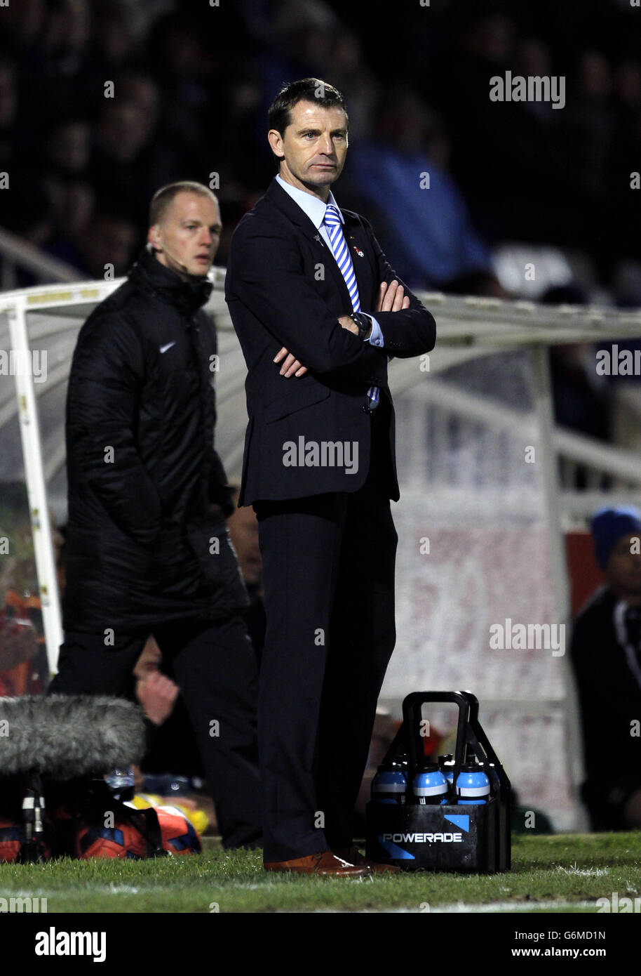 Full length soccer fa cup hi-res stock photography and images - Alamy
