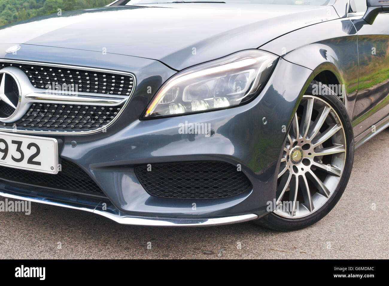 Cls 400 hi-res stock photography and images - Alamy