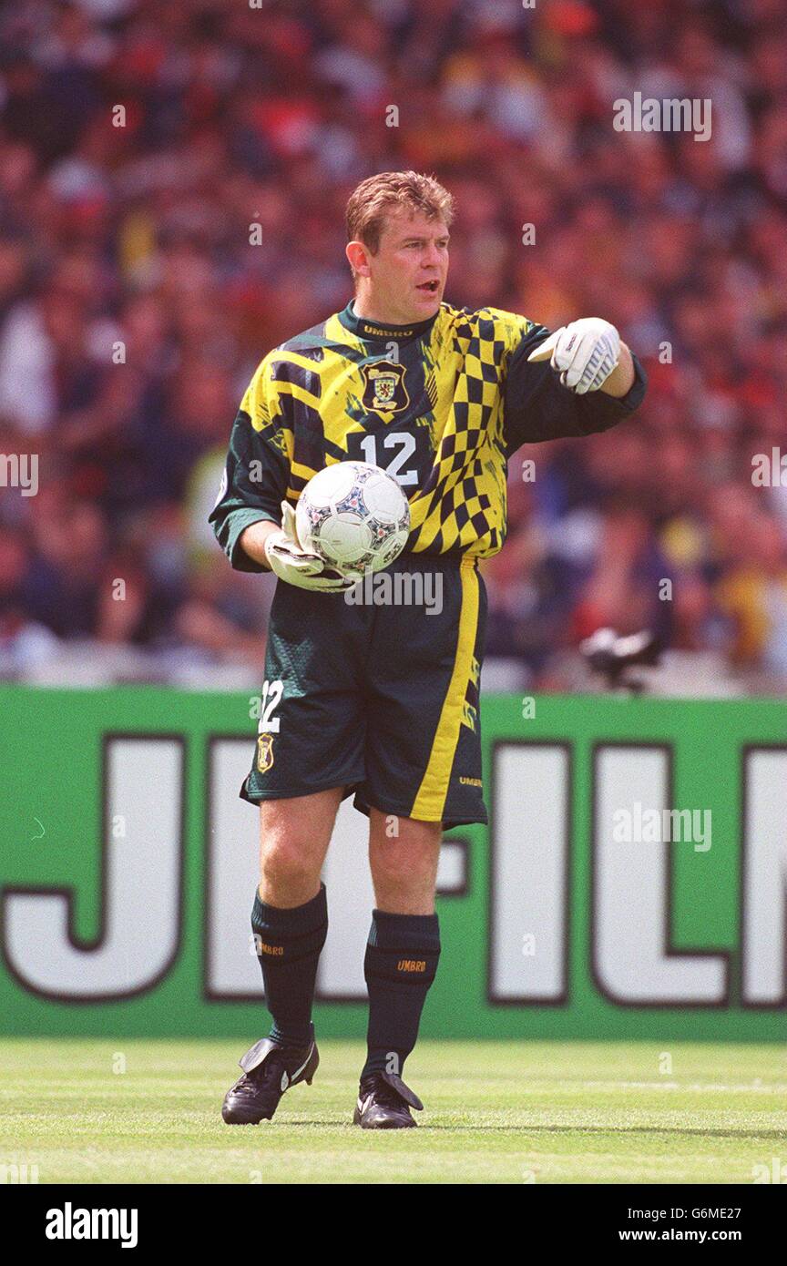 Euro 96, Soccer ... England v Scotland at Wembley. Andy Goram ...