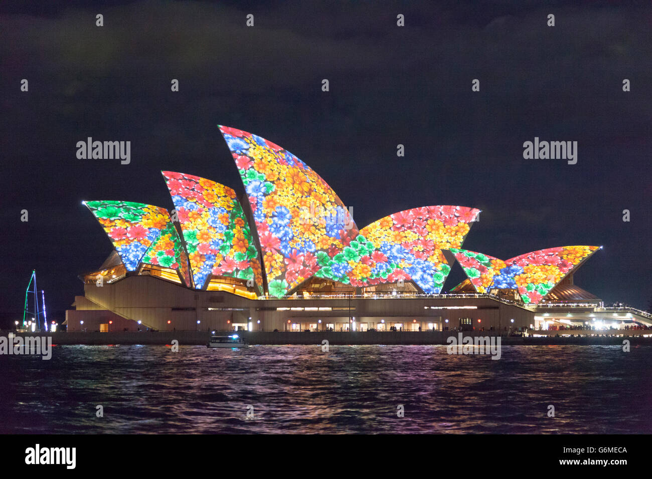 Sydney Opera House during Vivid Sydney 2016 Stock Photo - Alamy