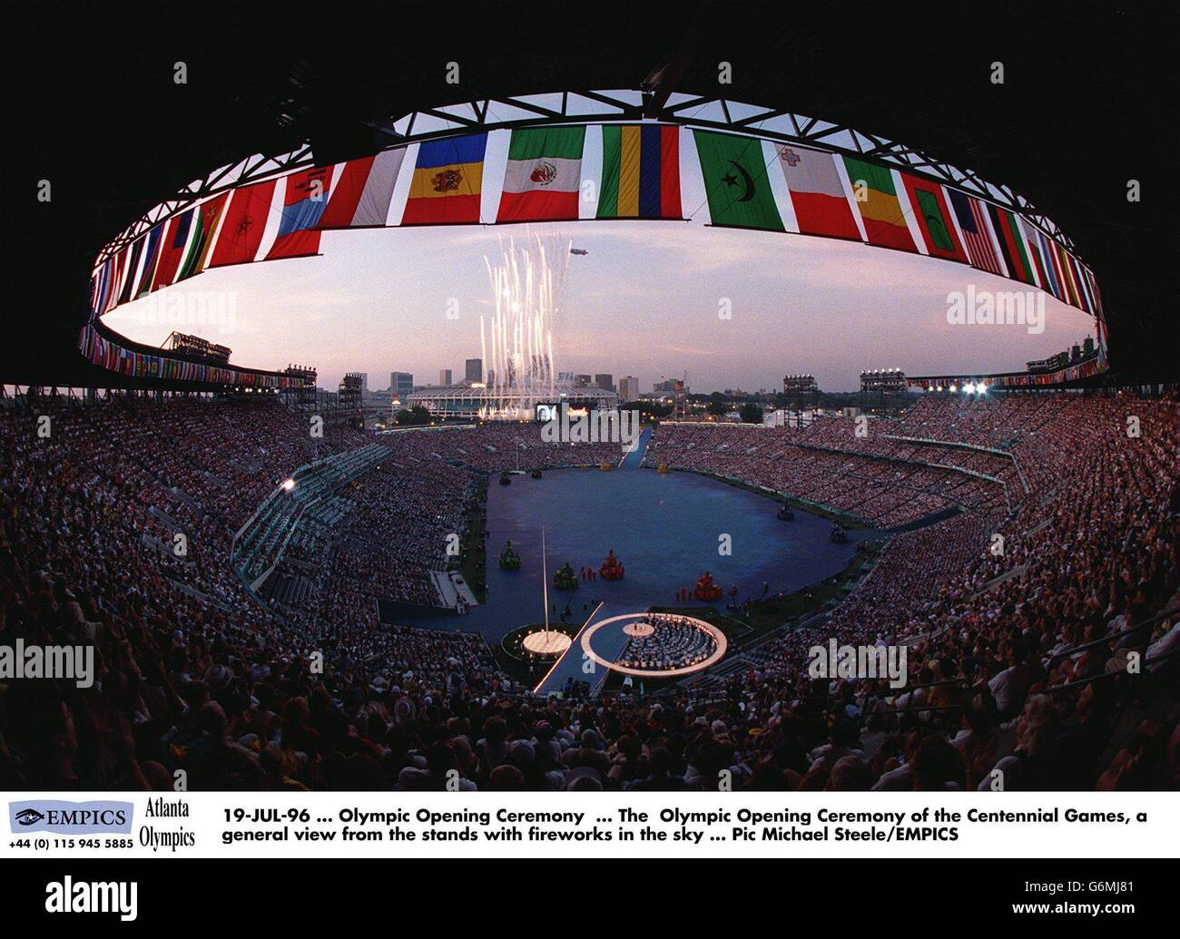 Atlanta 1996 olympic opening ceremony hi-res stock photography and ...
