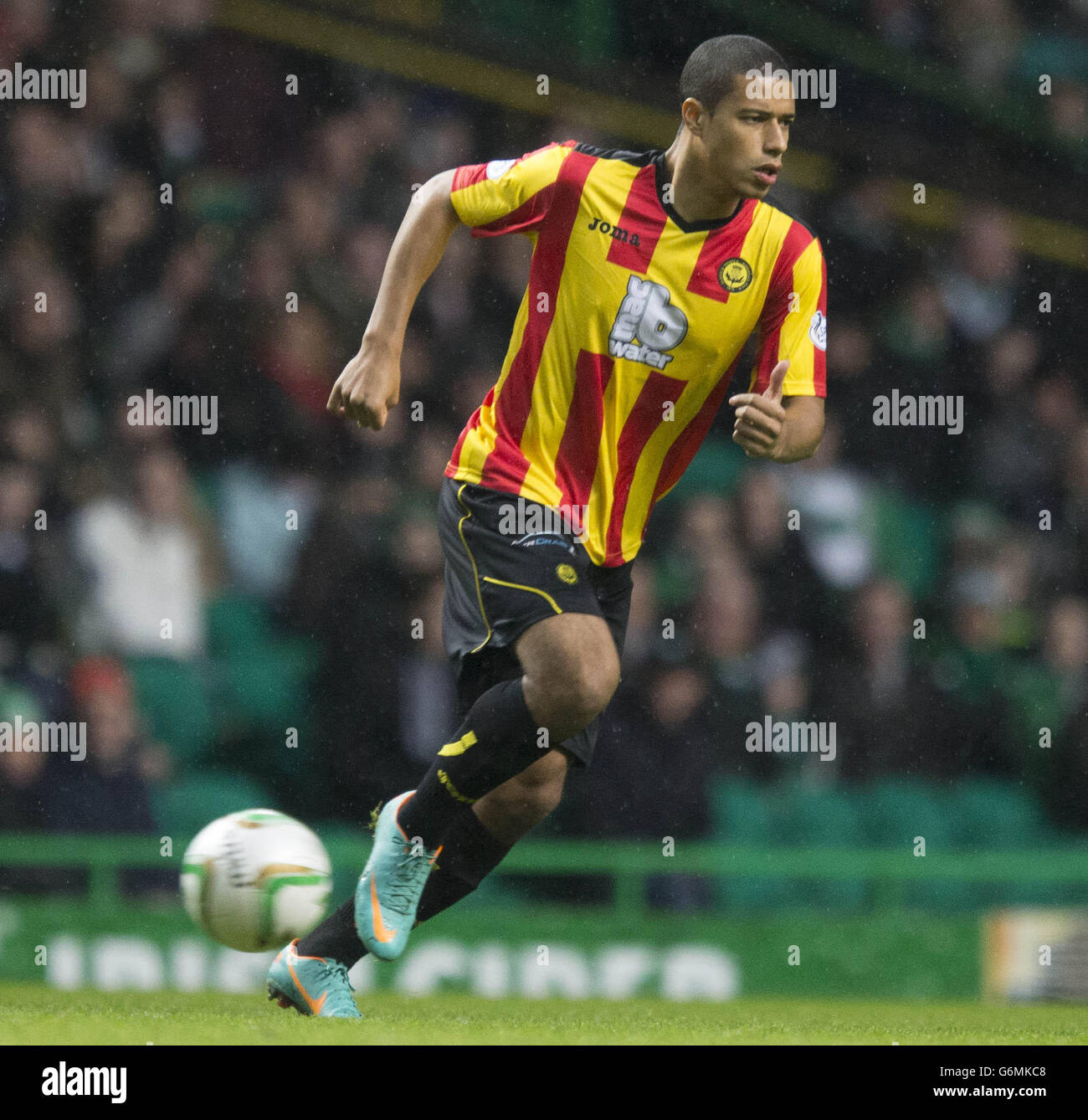 Soccer - Scottish Premiership - Celtic v Partick Thistle - Celtic Park Stock Photo - Alamy