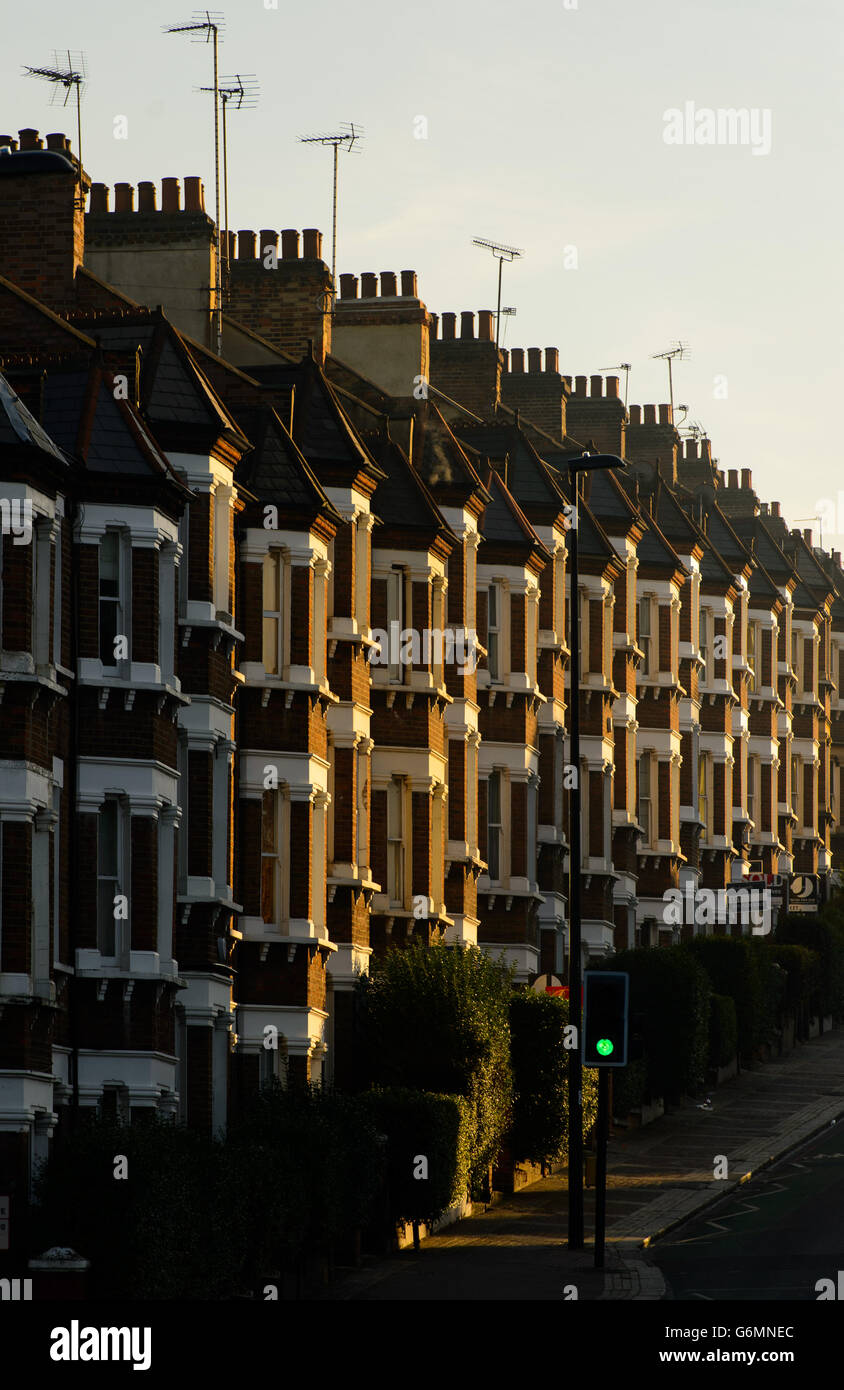 Consumer housing hi-res stock photography and images - Alamy