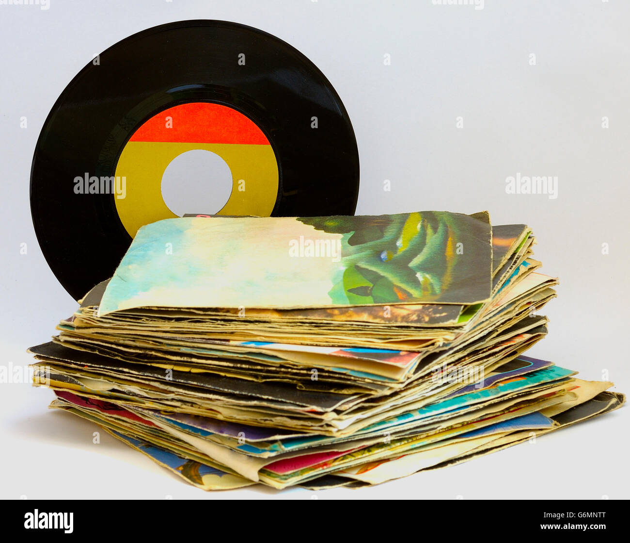 Pile of records hi-res stock photography and images - Alamy
