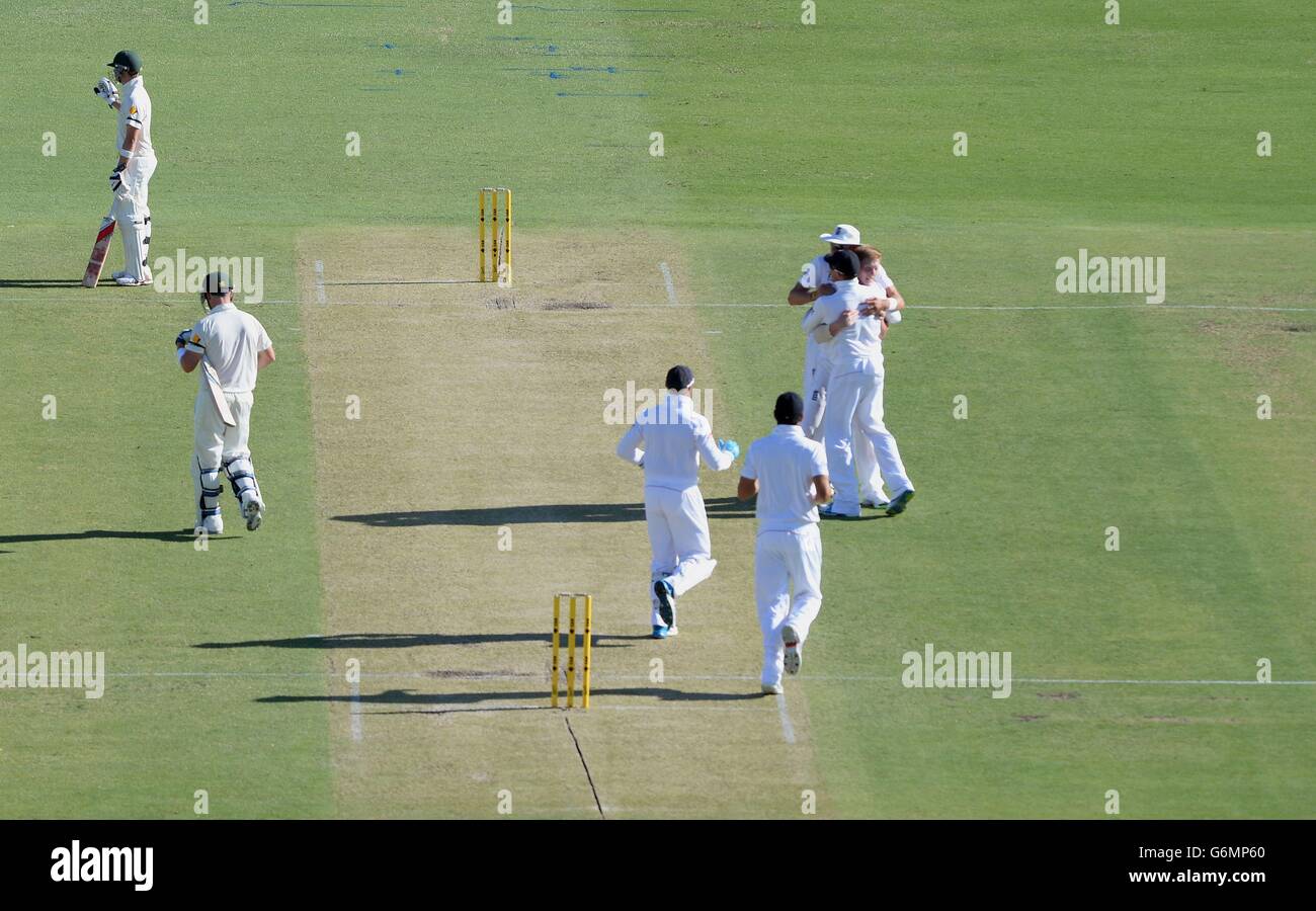 Cricket - The Ashes 2013-14 - Third Test - Day One - Australia v ...