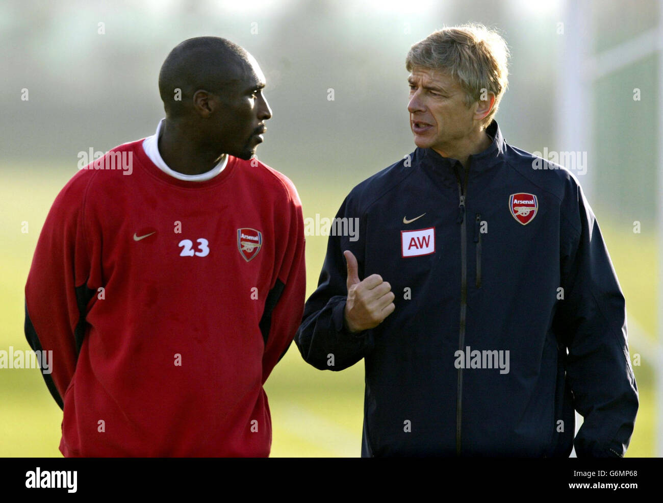 Arsenal champions league draw hi-res stock photography and images - Alamy